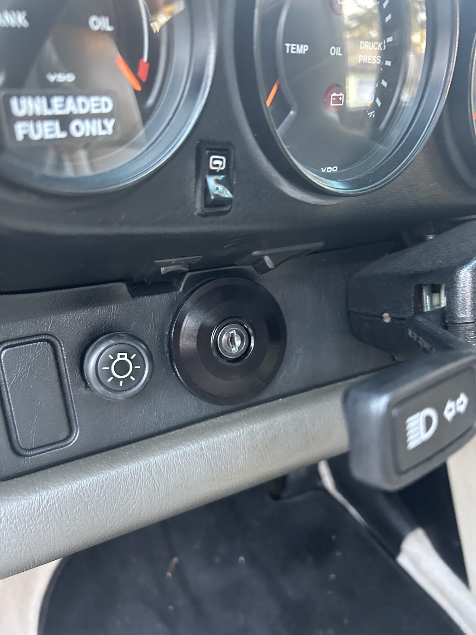 Porsche Ignition Switch Bezel Billet 1974 - 1998 911 / 964 / 993 ...