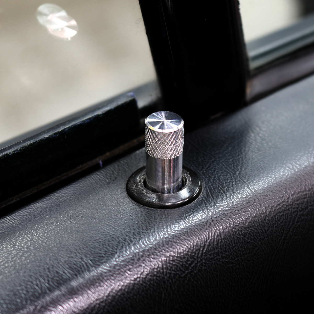 ALUMINUM DOOR LOCK PINS (SET) - PORSCHE 911/930/928 1977-1988 - Asphalt ...